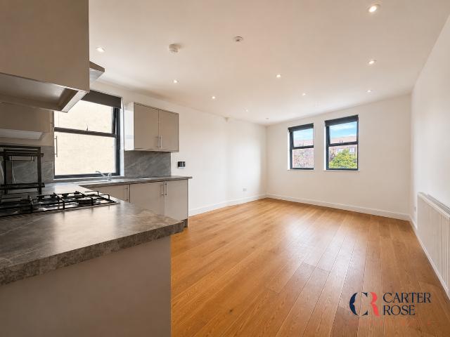 Knights Hill, London SE27, 2 bed flat to rent, £1,700 pcm | PrimeLocation