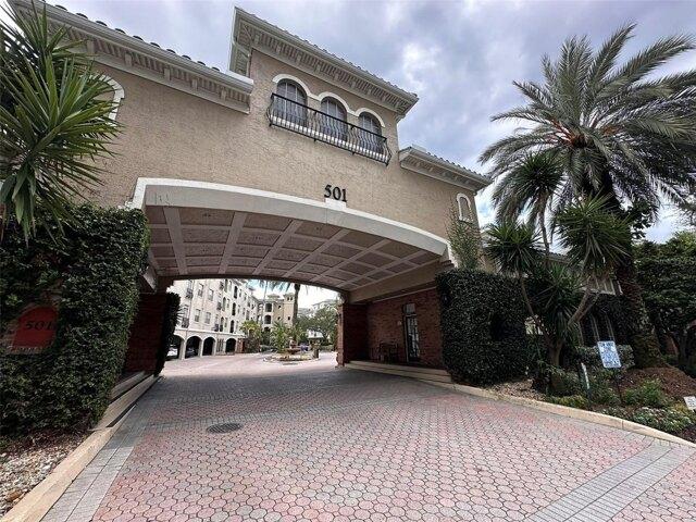 Knights Run Ave Apt,tampa, Condo For Sale