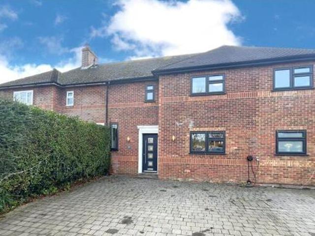 Knights Road, Farnham, 5 Bedroom Semi detached