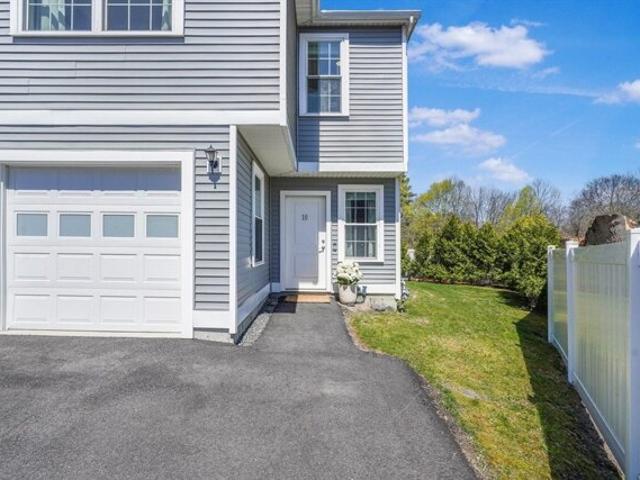 Knights Way Unit,swansea, Condo For Sale