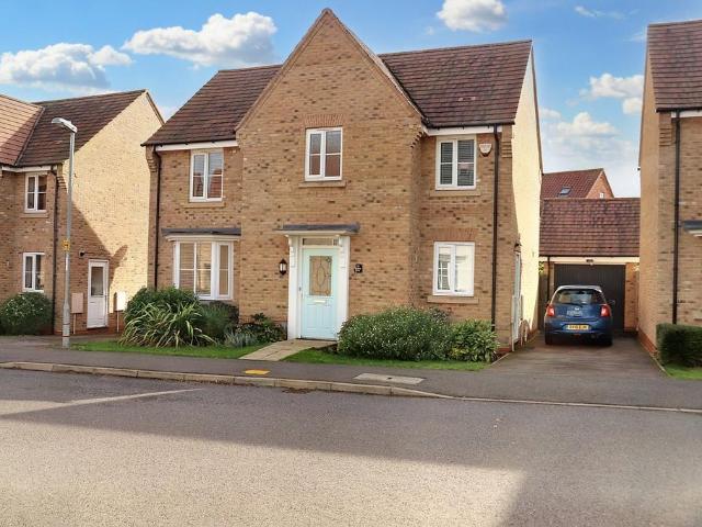 Knights Way, Cambs PE27 4 bed detached house to rent £1,825 pcm £421 pw