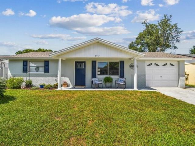 Knightsbridge Dr, New Port Richey, Home For Sale