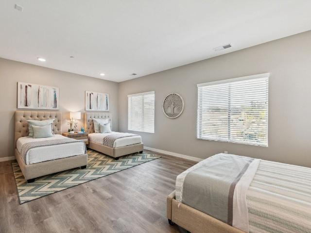 KSB Santa Fe Townhomes 2 Bedroom Apartment for Rent at 1452 Vista Heights Way, Vista, CA 92084