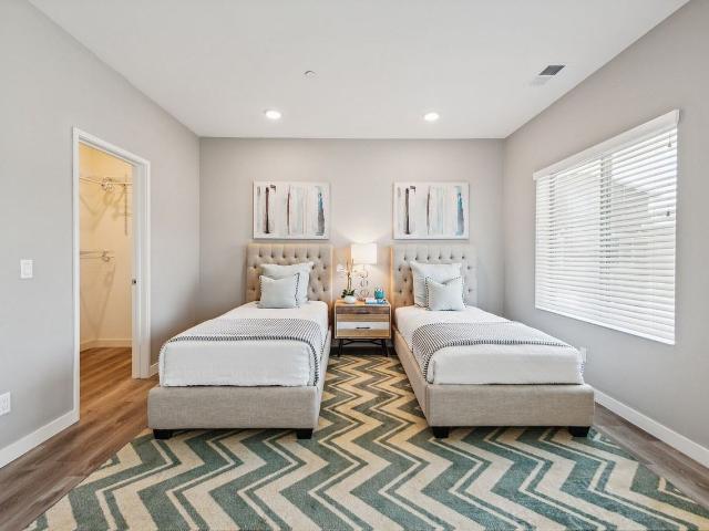 KSB Santa Fe Townhomes 2 Bedroom Apartment for Rent at 1452 Vista Heights Way, Vista, CA 92084