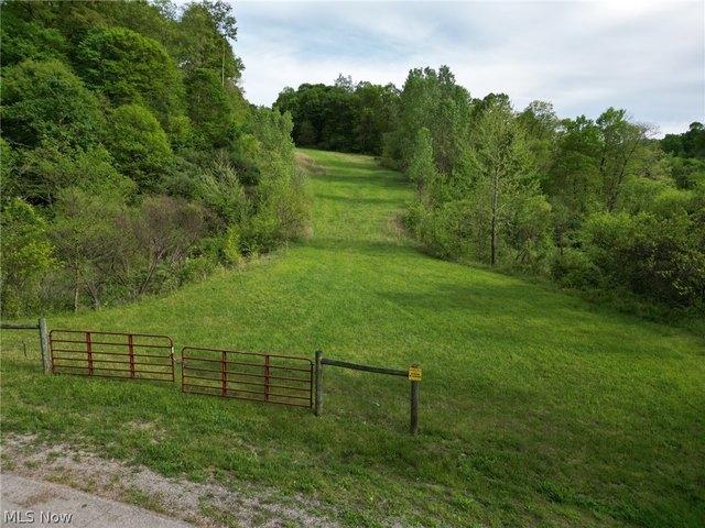 Kragel Rd, Wintersville, OH 43953