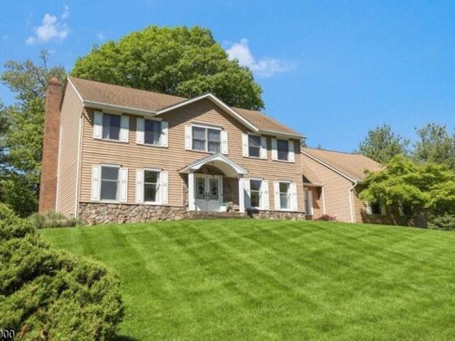Kristen Ct, Wayne, Home For Sale