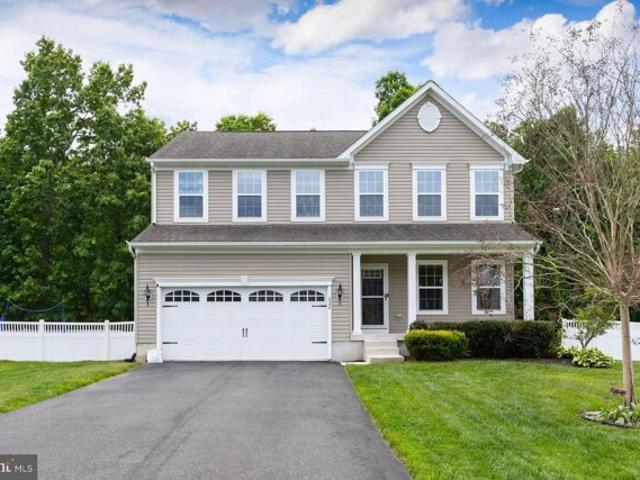 Kristin Ln, Williamstown, Home For Sale