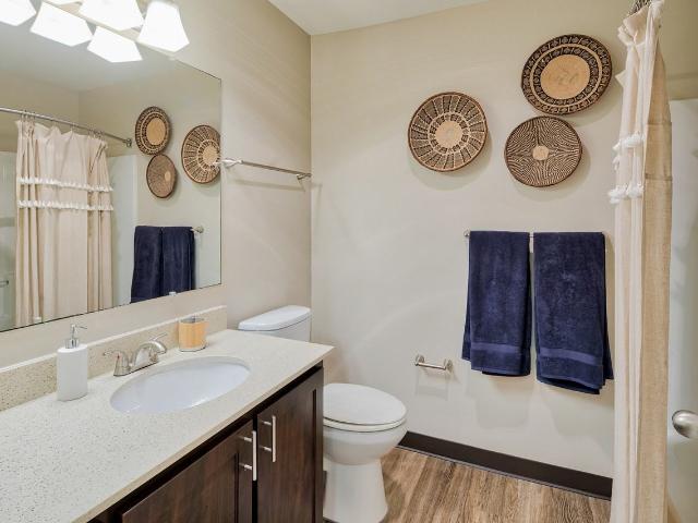 Kruseway Commons 1 Bedroom Apartment for Rent at 4933 Parkview Dr, Lake Oswego, OR 97035 Westlake