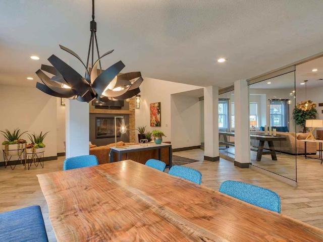 Kruseway Commons 2 Bedroom Apartment for Rent at 4933 Parkview Dr, Lake Oswego, OR 97035 Westlake