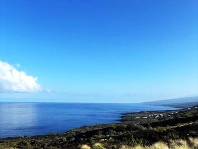 Kukui O Pae Pl, Captain Cook, HI 96704