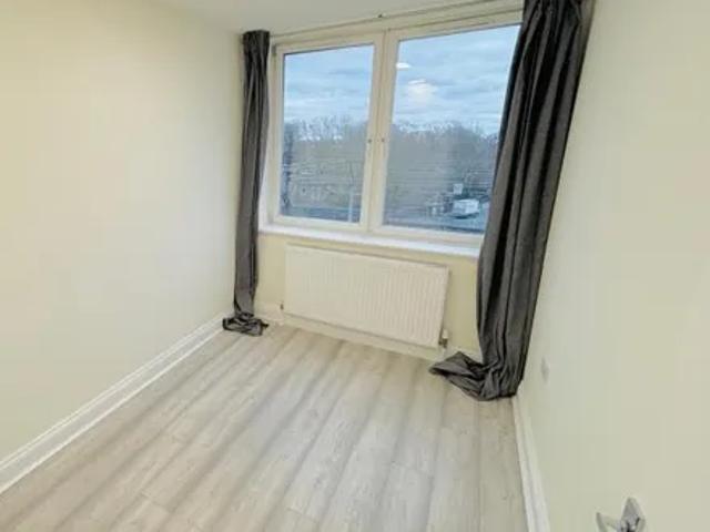 Kushiara, 319 Commercial Road, London, E1 2PS, United Kingdom | 1 bed apartment for rent #168179889 | Rentberry