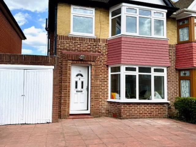 Kynance Gardens, Stanmore HA7, 3 bed semi detached house to rent, £2,500 pcm | PrimeLocation
