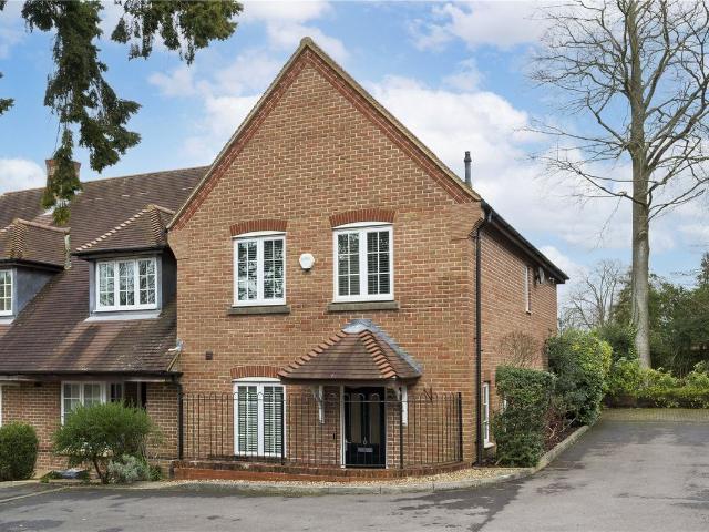 Kyngeshene Gardens, Guildford, Surrey GU1, 3 bed semi detached house to rent, £3,395 pcm | PrimeLocation