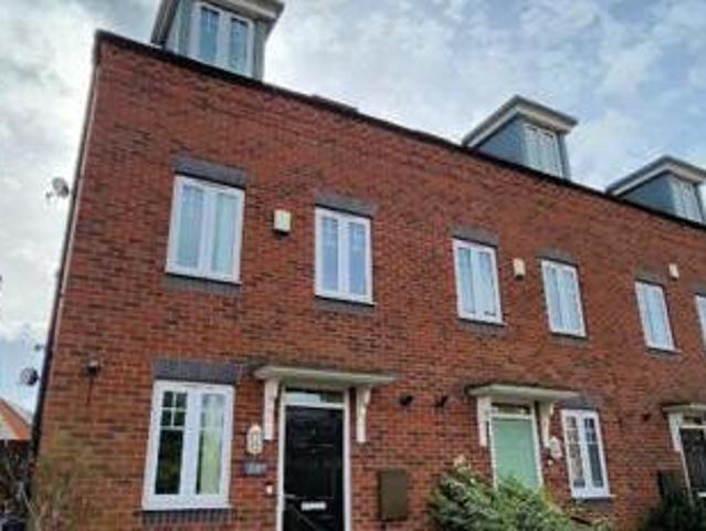 Kyngston Road, West Bromwich,west Midlands, 3 Bedroom End