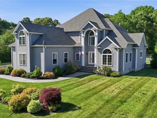 Kyles Ct, Swansea, Home For Sale