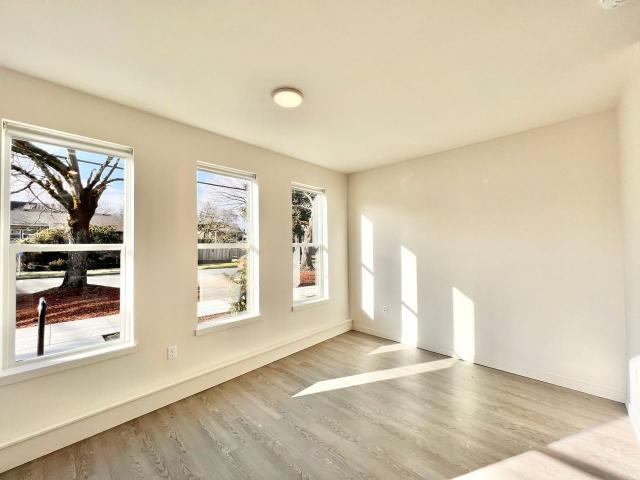L0529 Drummond Townhomes 2 2 Bedroom Apartment for Rent at 7550 North Emerald Avenue, Portland, OR 97217 Kenton