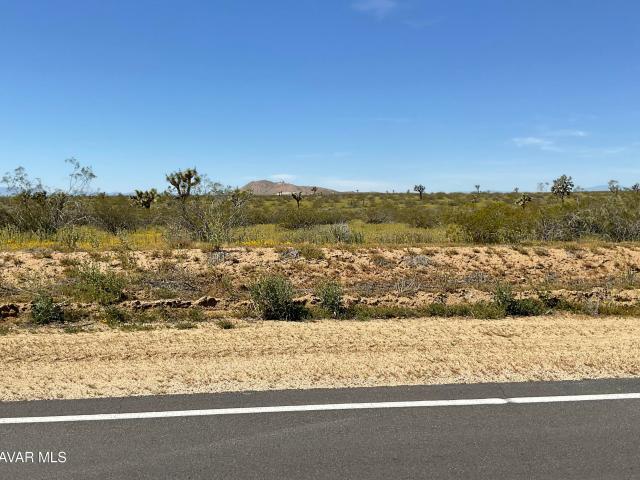 L12 220 th East, Unit 3346006, Lancaster, CA 93535 | MLS #26002 | Compass