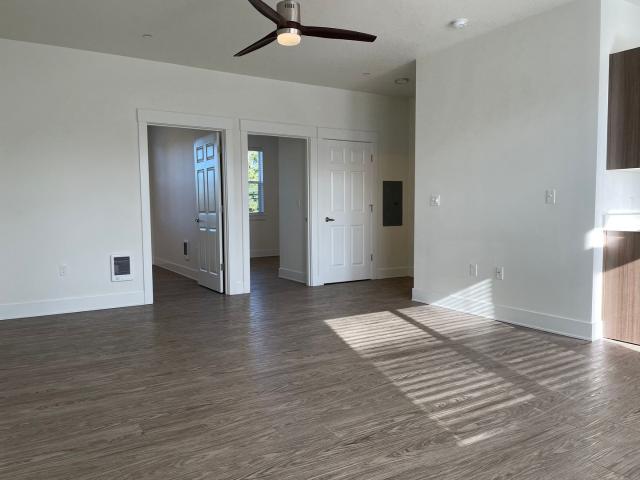 L13609 Avey Court Apartments