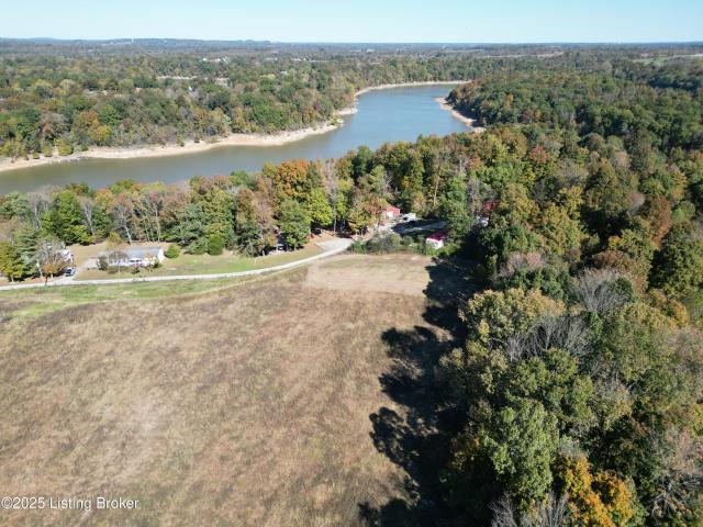 L15 1292 Panther Creek Rd