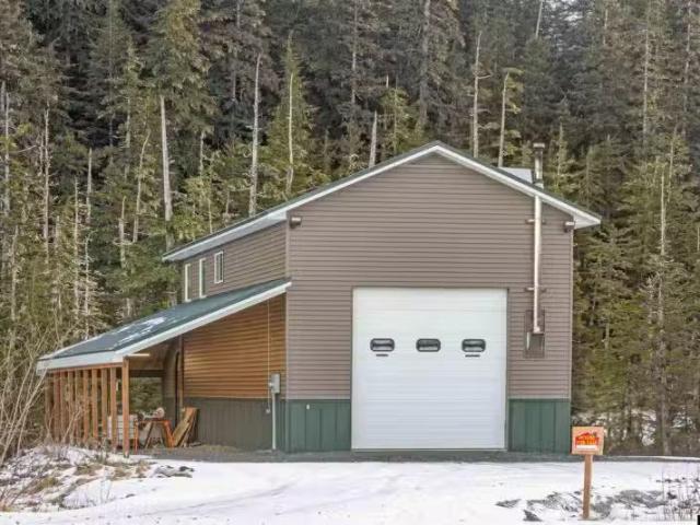 l26A WHITSHED ROAD, CORDOVA, AK 99574 Single Family Residence.