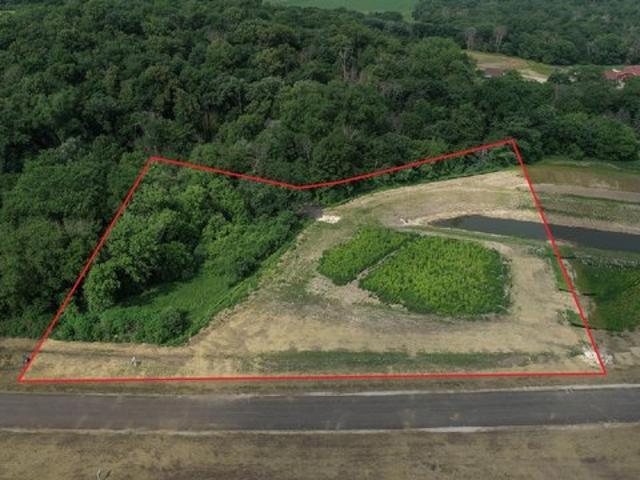 L2B3 Woodland Valley Ln SW, Rochester, MN 55902
