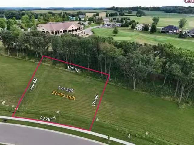 L385 Interlachen Ave, Oregon, WI 53575 MLS 1988775