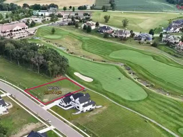 L382 Interlachen Ave, Oregon, WI 53575 MLS 1988772