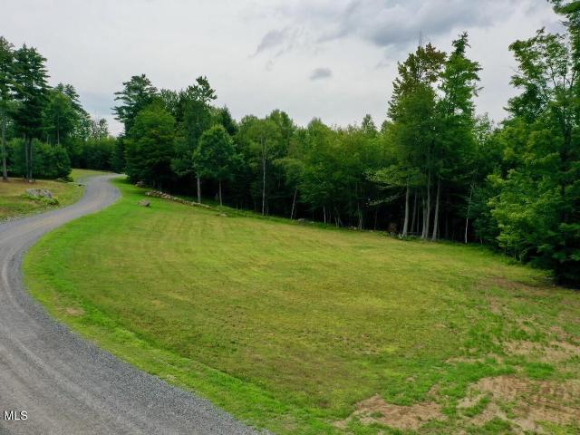 L59 Pine Crest Priv Road
