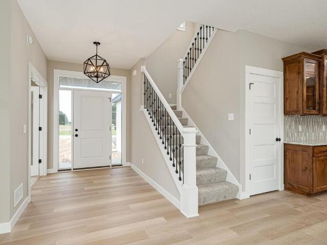 L5 B2 238th Avenue NW