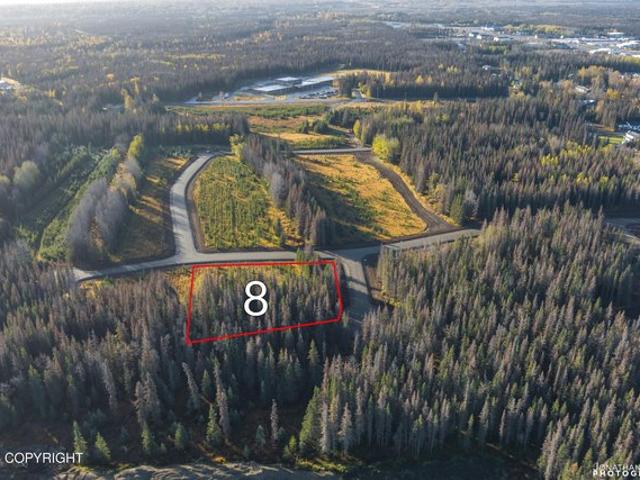 L8 Truly Cir, Soldotna, AK 99669