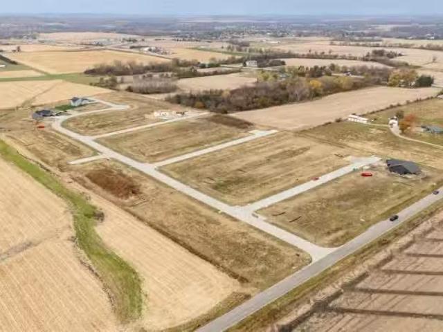 l OT 29 COUNTRY COURT, ROBINS, IA 52328 Farm For Sale MLS# 23.