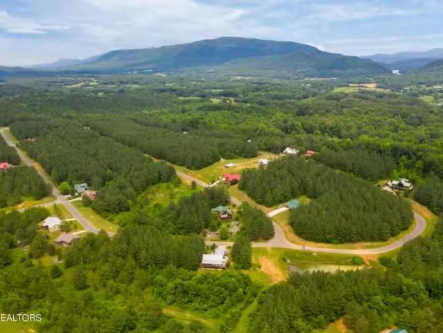 l OT 207 OCOEE MOUNTAIN CLUB, OCOEE, TN 37361 Vacant Land For.