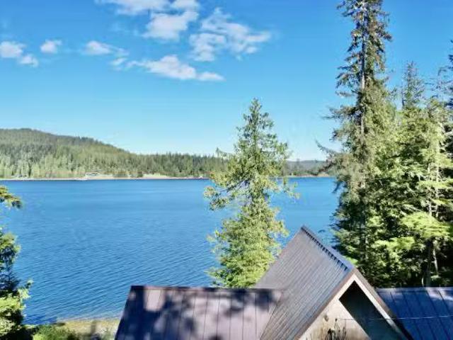 l OT 4 SALTERY CIRCLE, WHALE PASS, AK 99000 Single Family Resi.