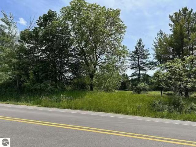 l OT 8 SCHOOLCRAFT ROAD, BELLAIRE, MI 49615 Vacant Land For Sa.