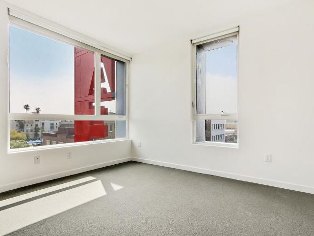 L Lofts 2 Bedroom Apartment for Rent at 215 N Maryland Ave, Glendale, CA 91206 City Center