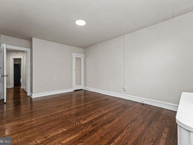 L St, Philadelphia, Home For Sale