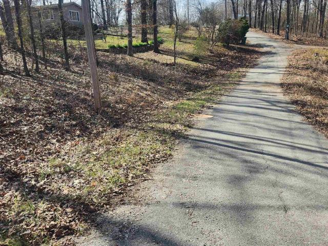 L 4, B 6 Chickasaw Drive