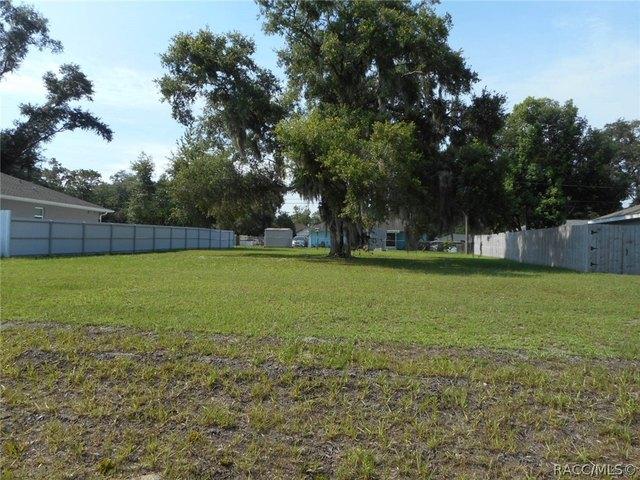 L 5 Sw 115 Ln, Dunnellon, FL 34432