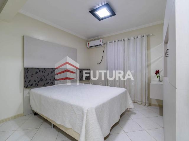 LA114F APARTAMENTO 3 DORMITÓRIOS