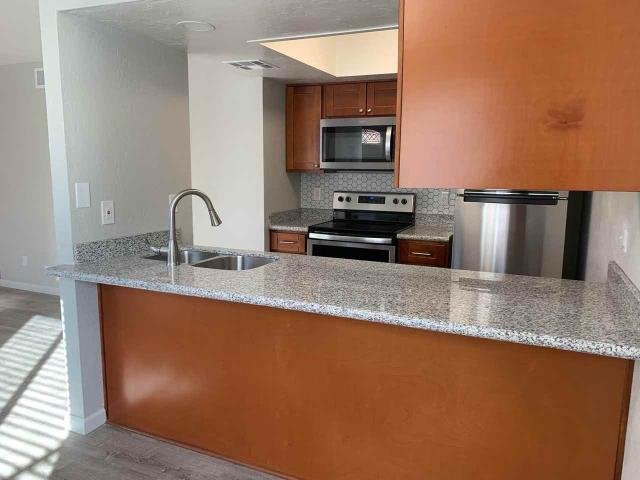 La Vie 1 Bedroom Apartment for Rent at 3221 N 36th St, Phoenix, AZ 85018