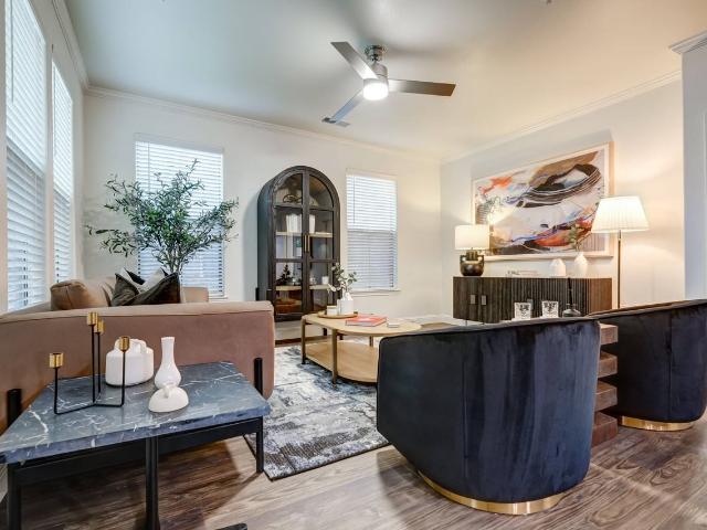 La Villita Lakeside and Landings 1 Bedroom Apartment for Rent at 6727 Deseo, Irving, TX 75039