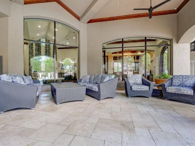 La Villita Lakeside and Landings 2 Bedroom Apartment for Rent at 6727 Deseo, Irving, TX 75039