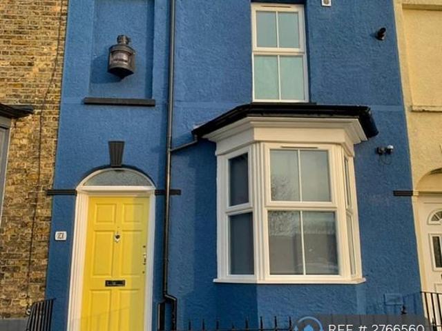 La Belle Alliance Square, Ramsgate, CT11 3 bed terraced house to rent £3,250 pcm £750 pw