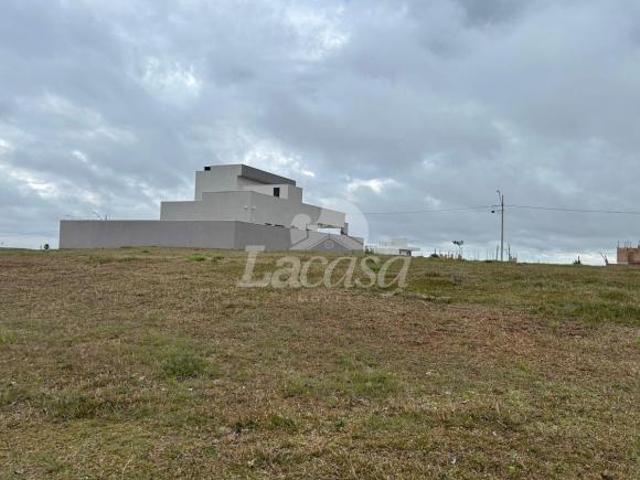 LA CASA IMÓVEIS VENDE ÓTIMO TERRENO NO RESIDENCIAL GRAND FOREST