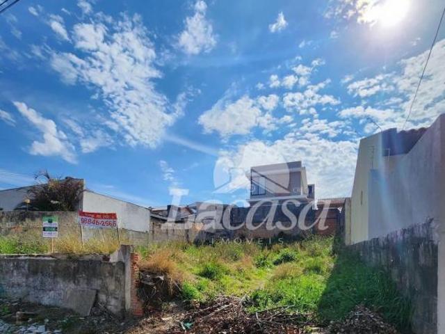 LA CASA VENDE TERRENO EM ÓTIMA LOCALIZAÇÃO NO CENTRO