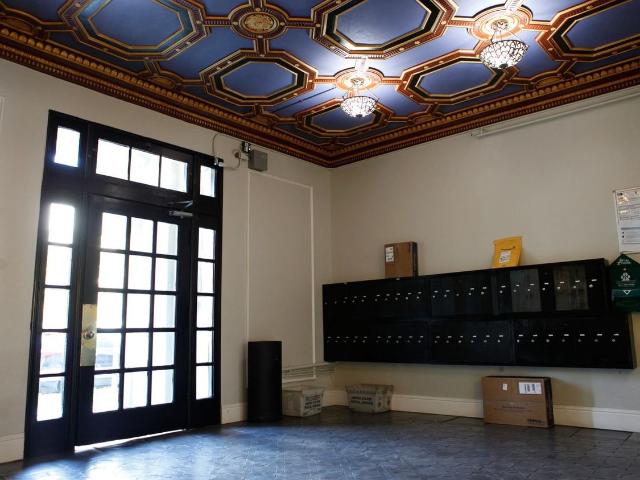 La Chandelle Apts. Charming building. Renovated Apartments Available. Hardwood Floors! Studio Apartment for Rent at 525 S Gramercy Pl, Los Angeles, CA 90020 Greater Wilshire