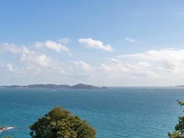 La Corniche, Fort George, 5 Bedroom Detached
