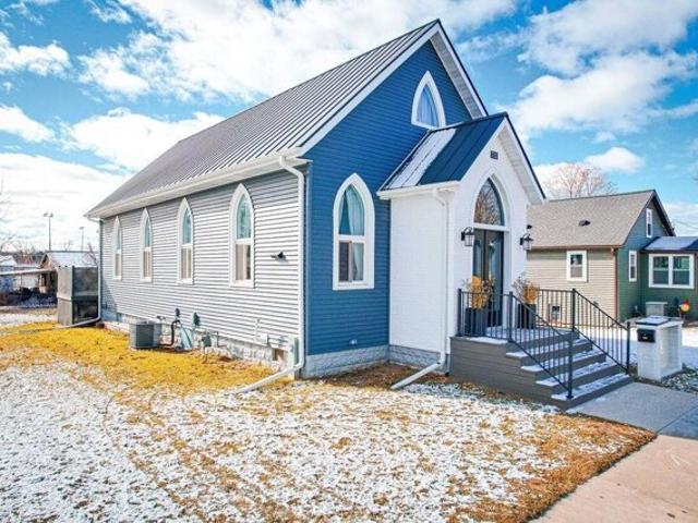 La Crosse St, Mauston, Home For Sale