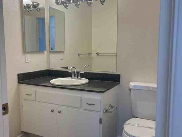 La Fuente Apartments 2 Bedroom Apartment for Rent at 1546 Broadway, El Cajon, CA 92021 El Cajon