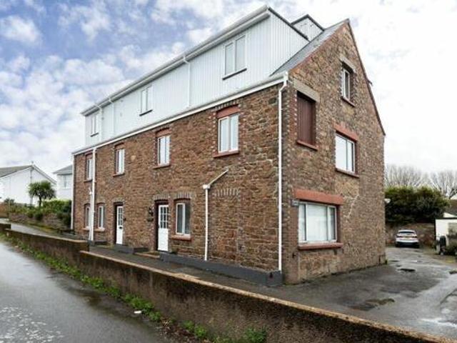 La Grande Route Des Sablons, Arnworth Avenue, Grouville, 2 Bedroom Duplex